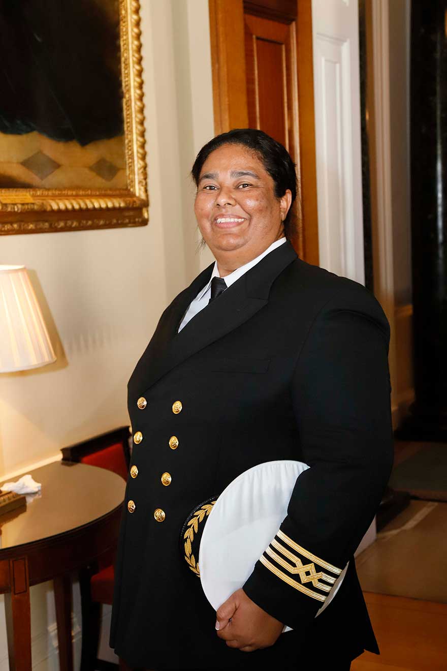 Windstar's Captain Belinda Bennett Awarded the 2018 Merchant Navy Medal ...