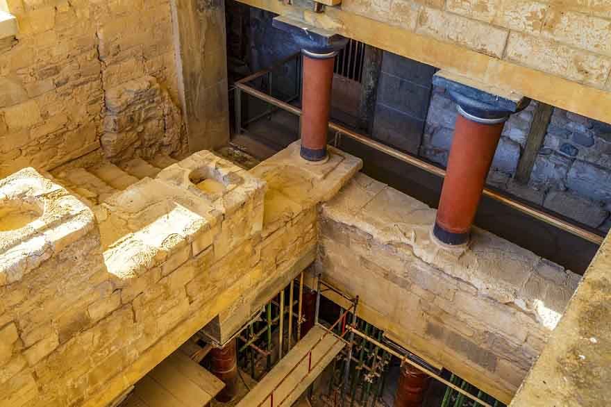 The legend of the Minotaur and the Palace at Knossos