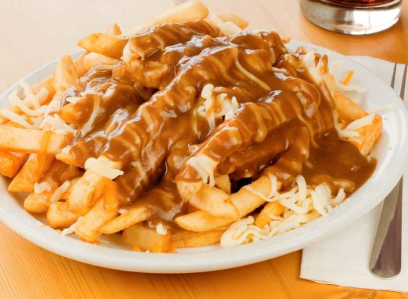 Popular Canadian Foods to Try While Traveling